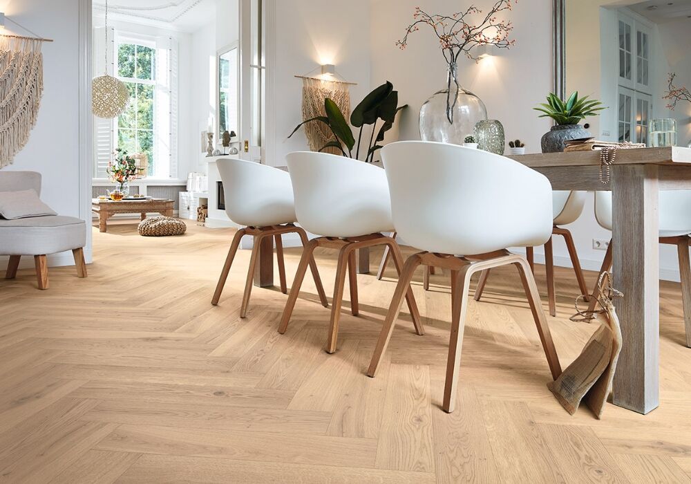 BELAT | Rustic visgraat lamelparket - Rustic eiken visgraat lamelparket